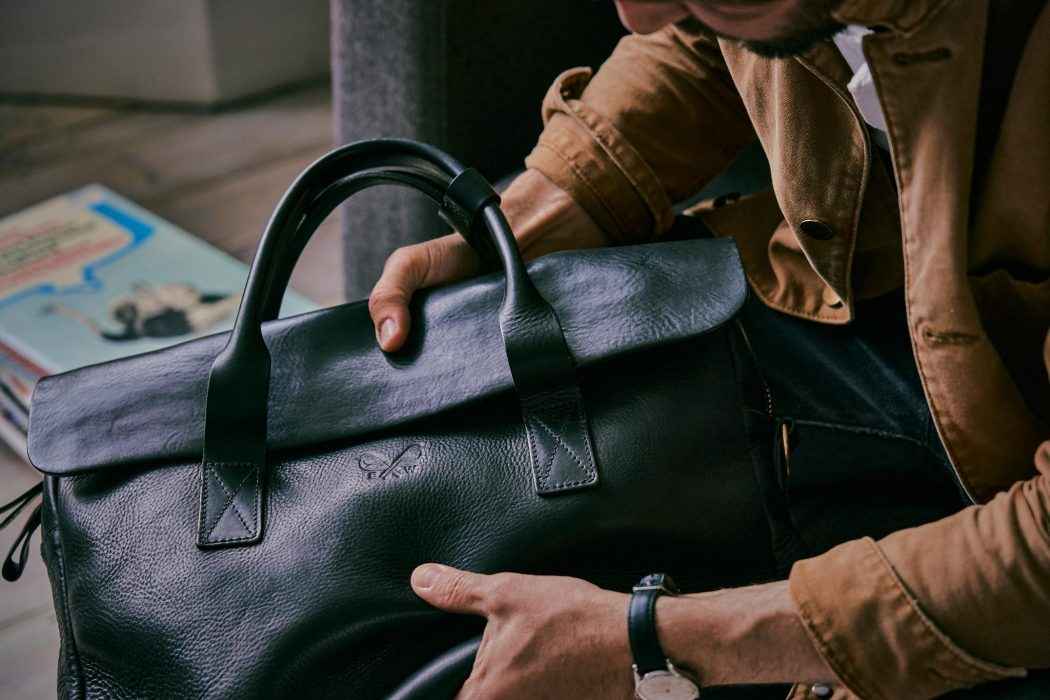 Best Looking Office Bags for Men – Carry Office Stuffs Easily